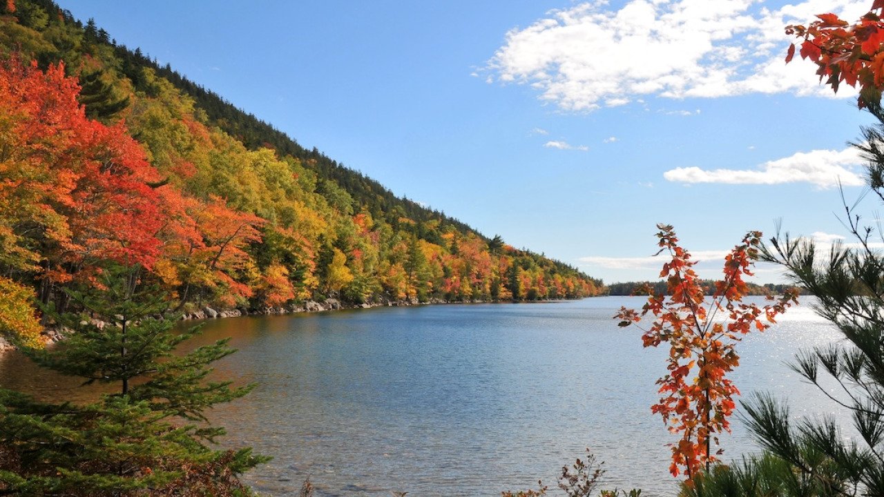 The top small towns for taking in the fall foliage - Gulf Coast Media